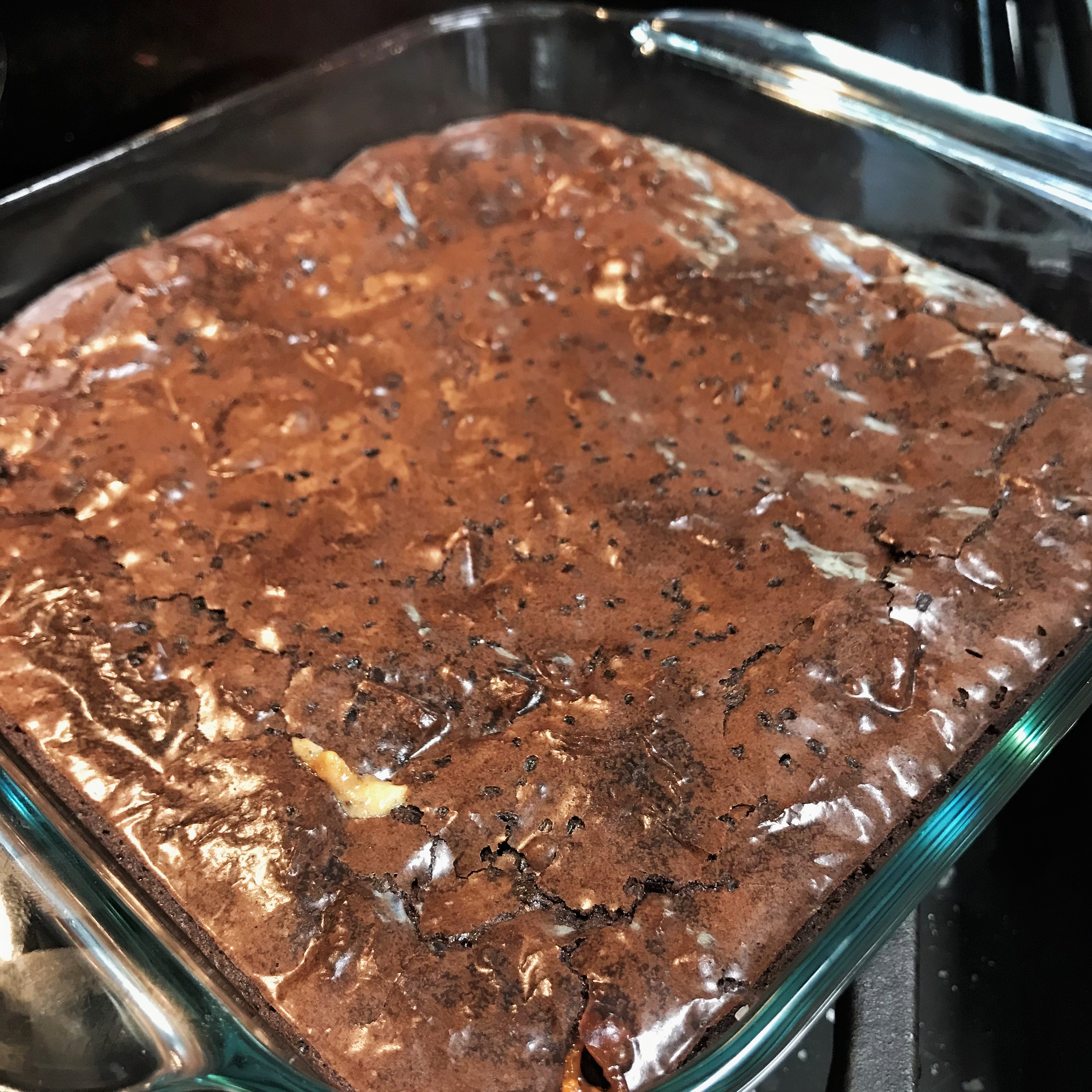 Leftover Snickers Brownies with Sea Salt | Comfort du Jour