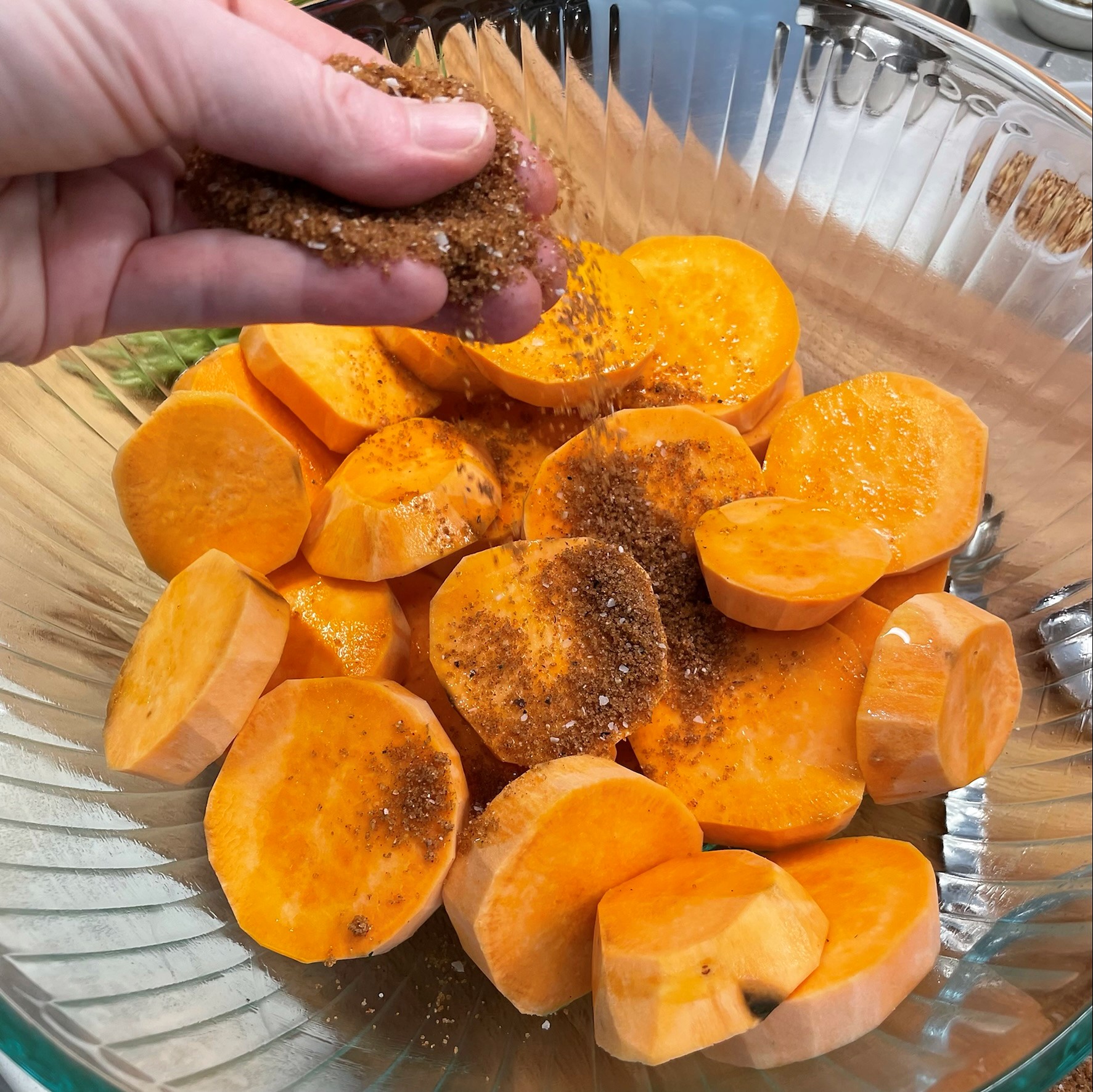 Jamaican-inspired Sticky Sweet Potatoes | Comfort du Jour