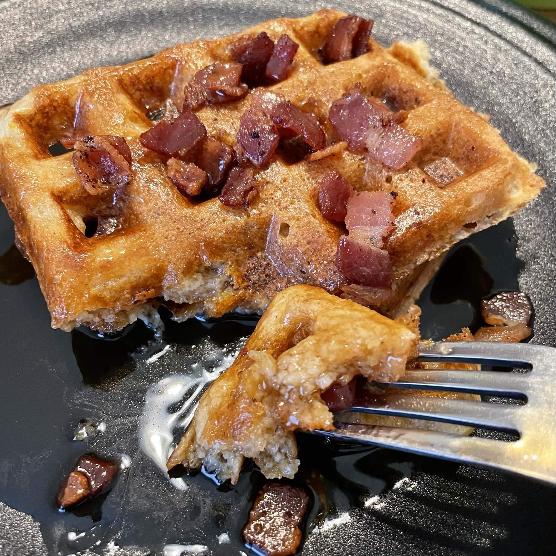 Bacon & Bourbon Waffles | Comfort du Jour