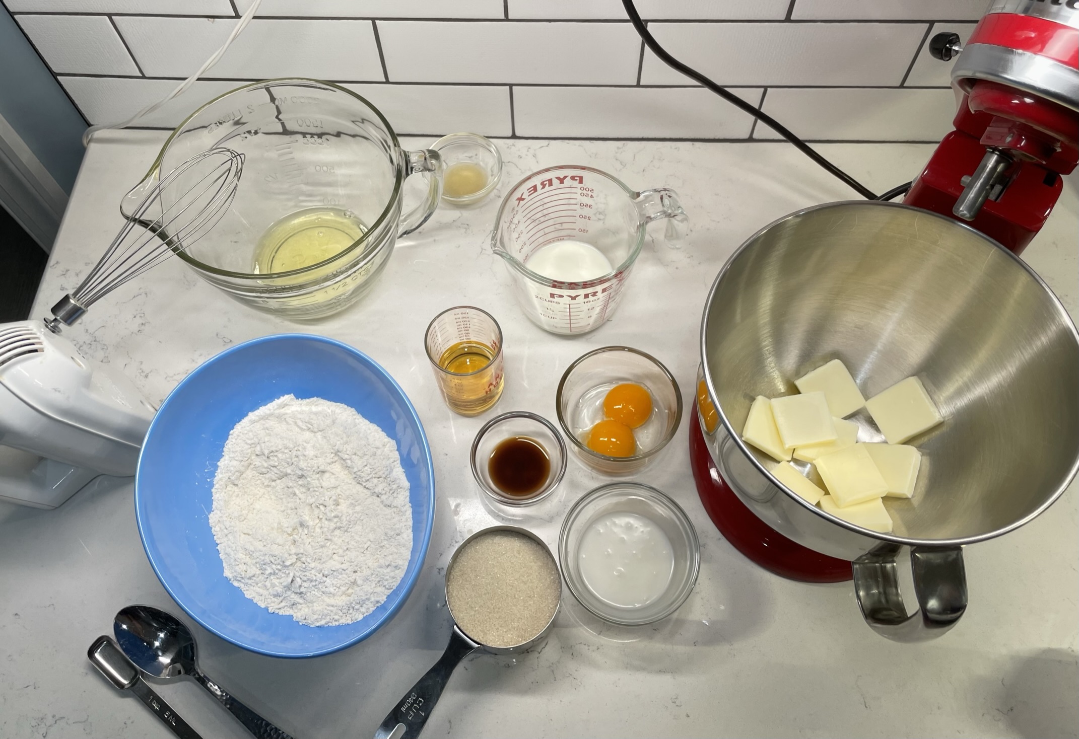 Tiki Cocktail Skillet Cake | Comfort du Jour