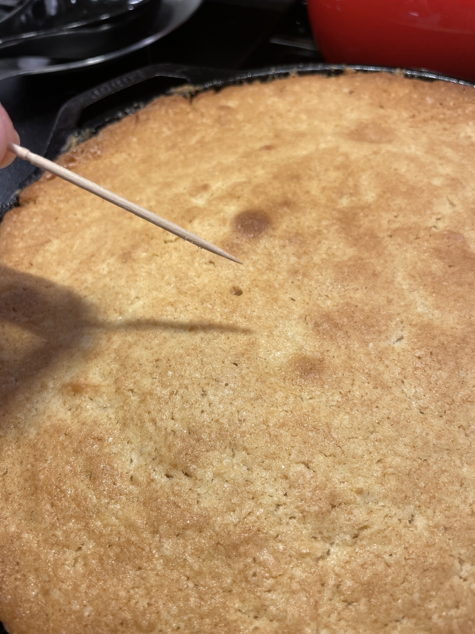 Tiki Cocktail Skillet Cake | Comfort du Jour