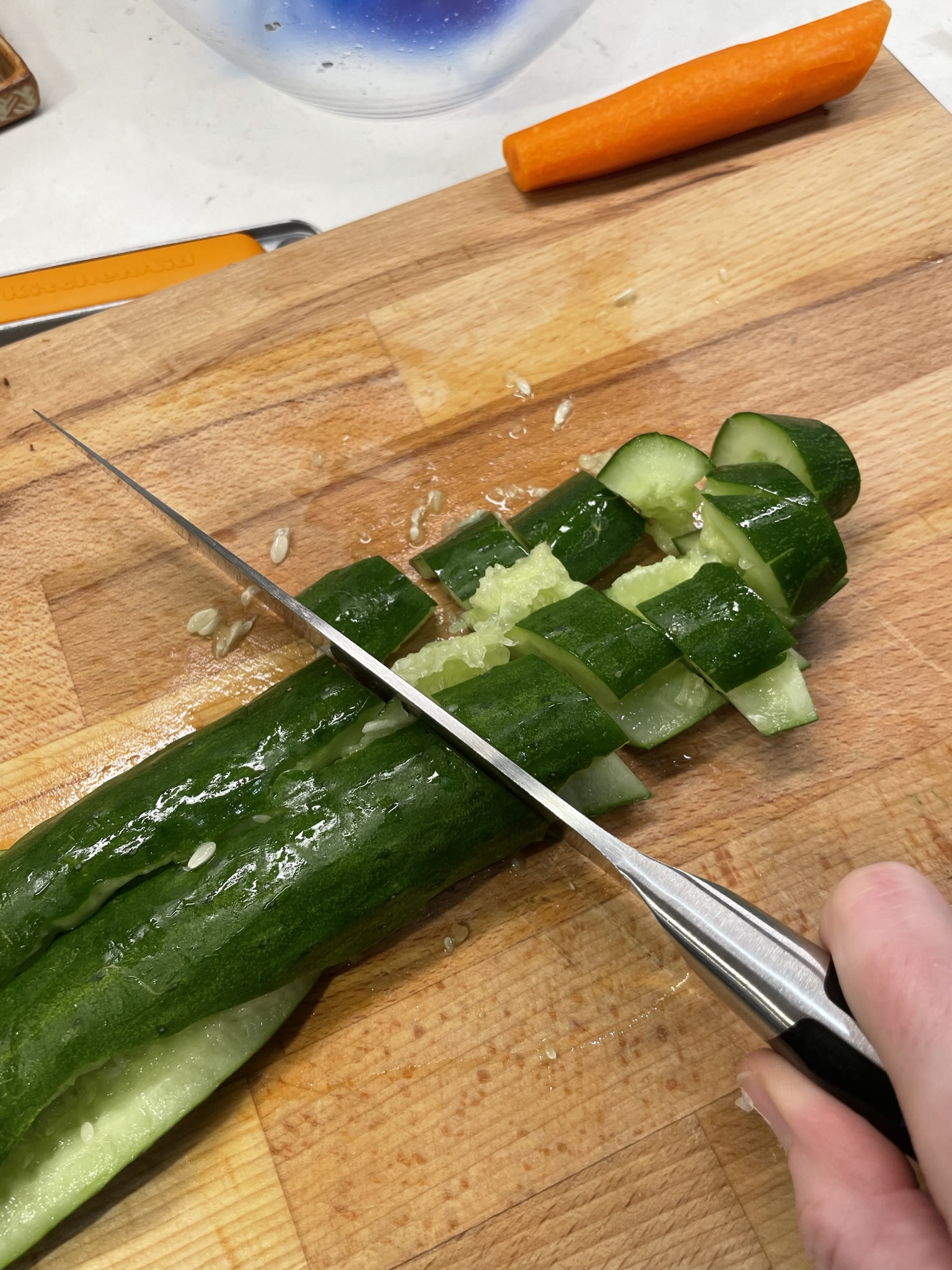 Smashed Cucumber Salad | Comfort du Jour