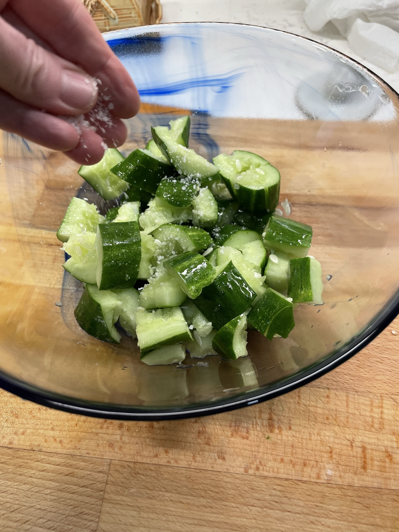 Smashed Cucumber Salad | Comfort du Jour